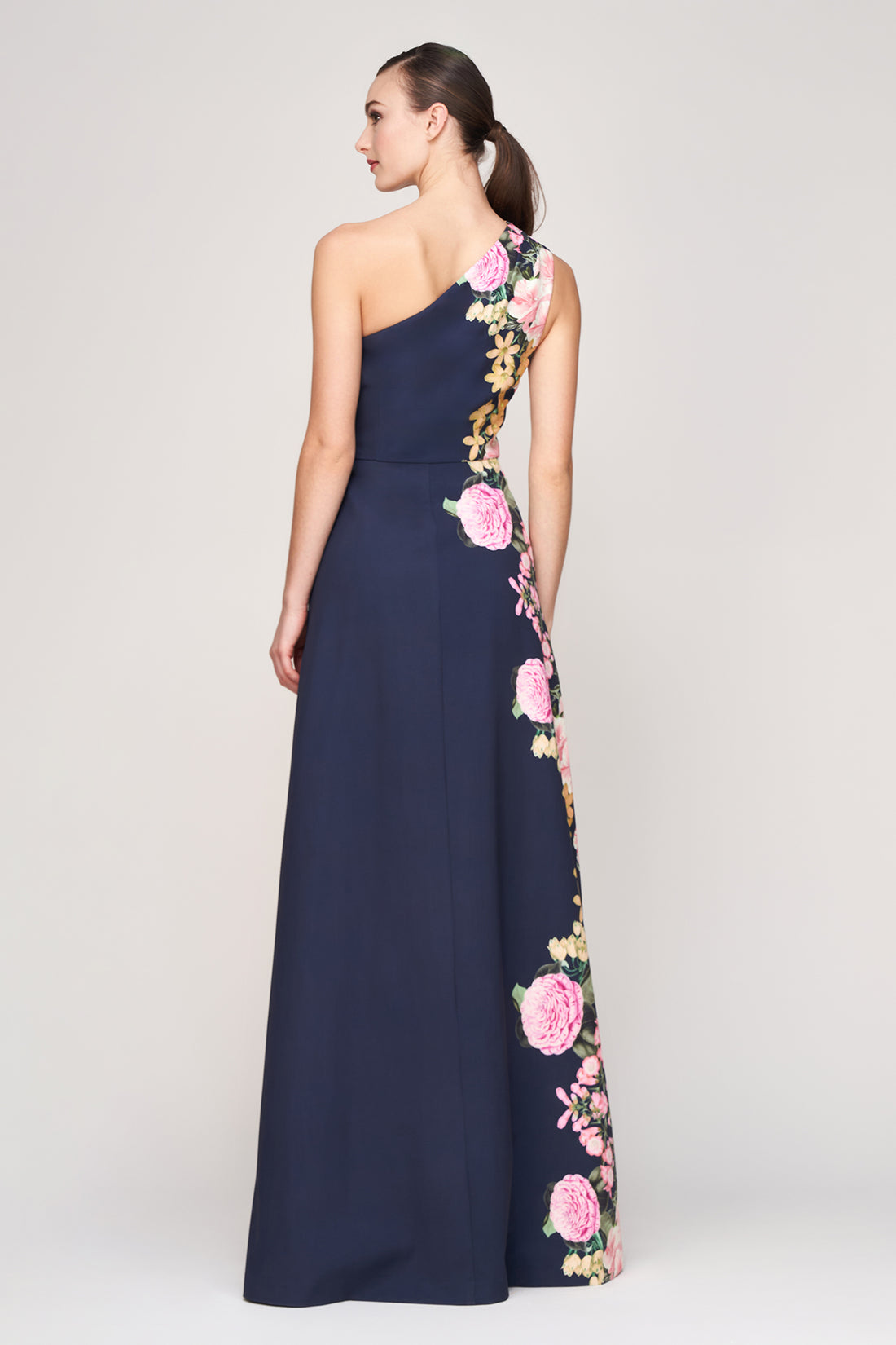 Carissa One Shoulder Gown – Kay Unger