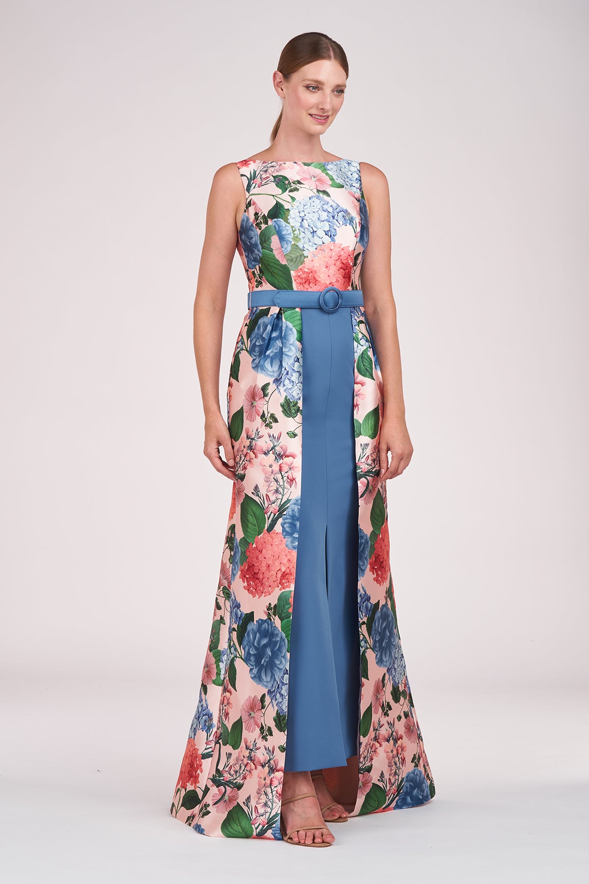 Gail Walk Thru Gown – Kay Unger