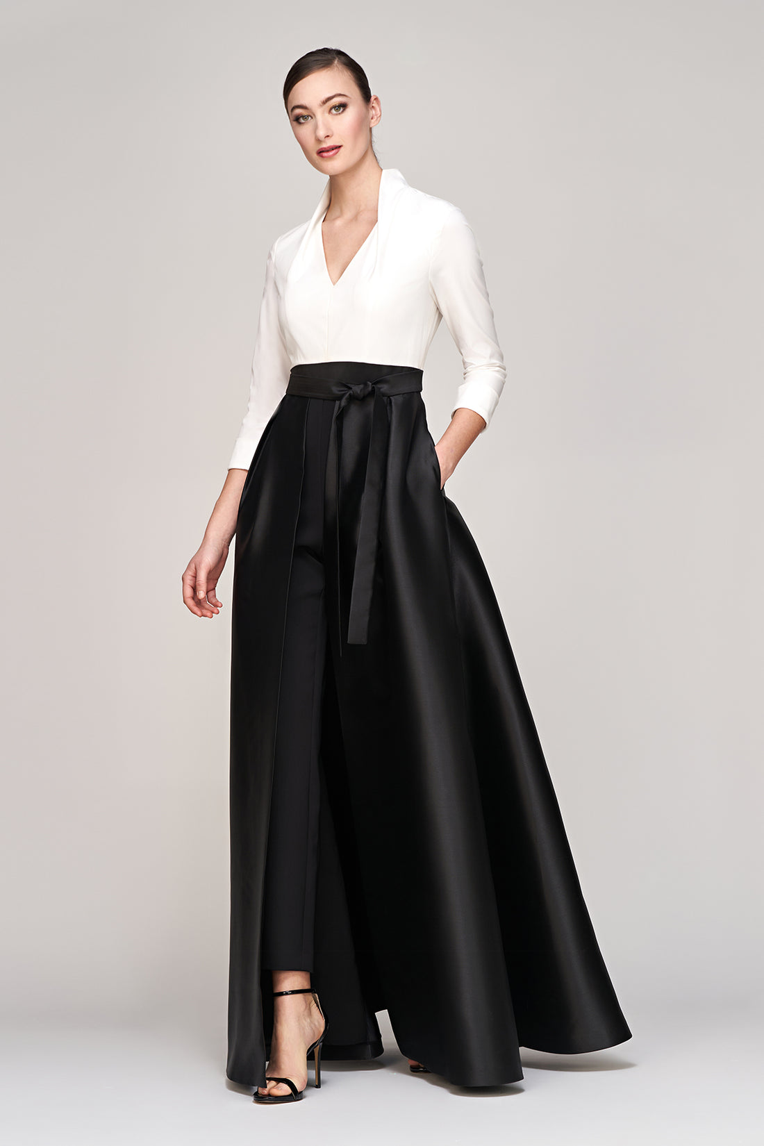 Sharon Walk Thru Jumpsuit – Kay Unger